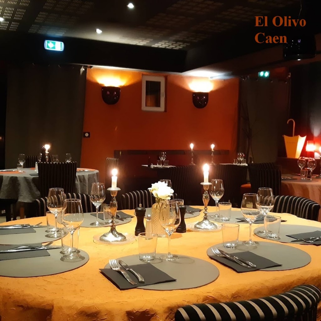 Set de table rond en simili cuir